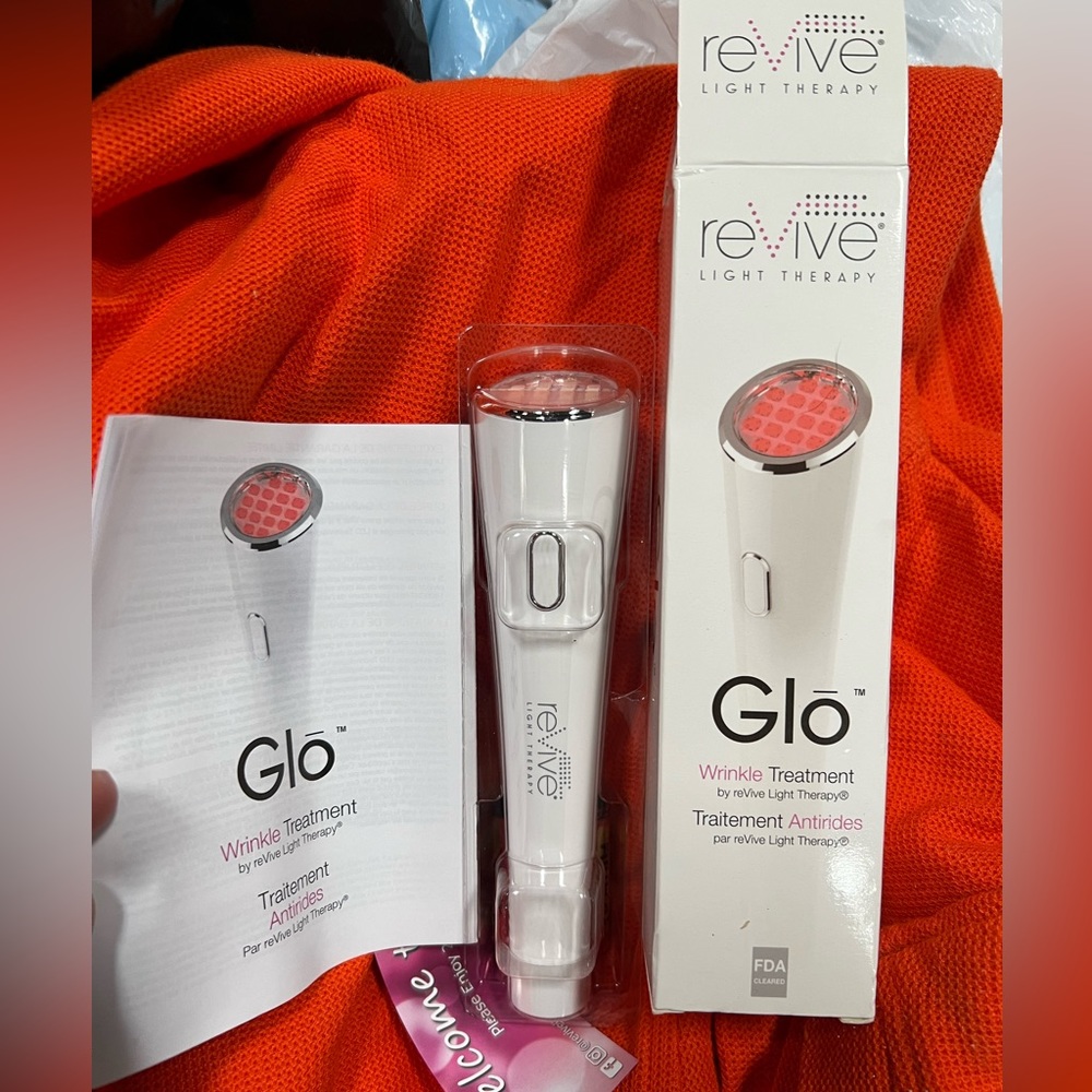 Revive Light Therapy Wrinkle Treatment - Gem